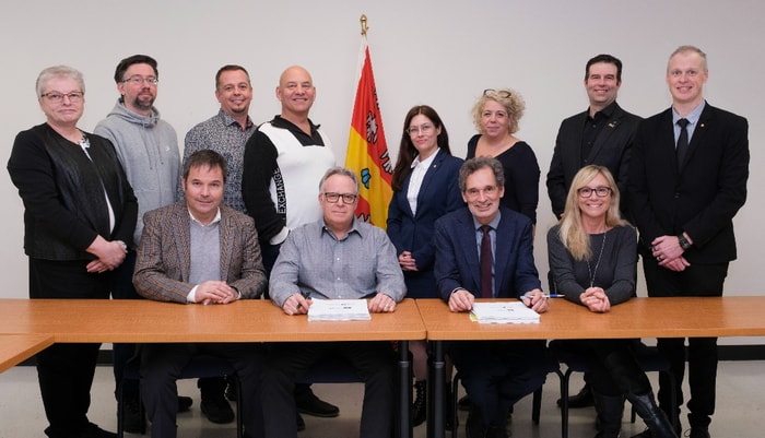 Une nouvelle convention entre le Syndicat des employés et employées de ...