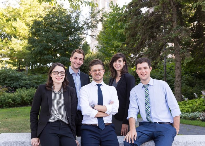 Stagiaires à l'Assemblée nationale